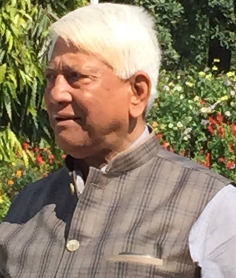 गणतन्त्रले नयाँ पुस्ताकाे भविष्यरेखा काेर्नसक्नुपर्छ